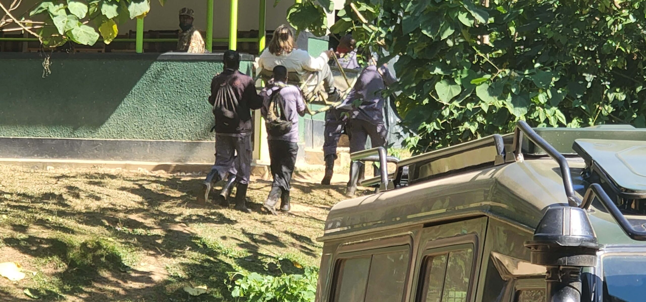 African Helicopter - Comfort & Safety in Uganda's Primate Parks